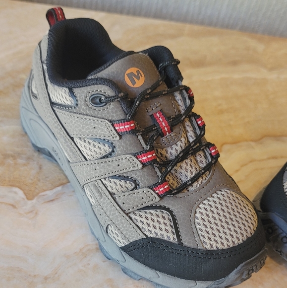 Merrell | Shoes | Merrell Kids Moab 2 Hiking Sneakers | Poshmark